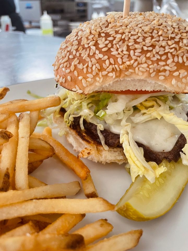 Red's Lakehouse 9268 E. Bayshore Road - Jumbo Wings