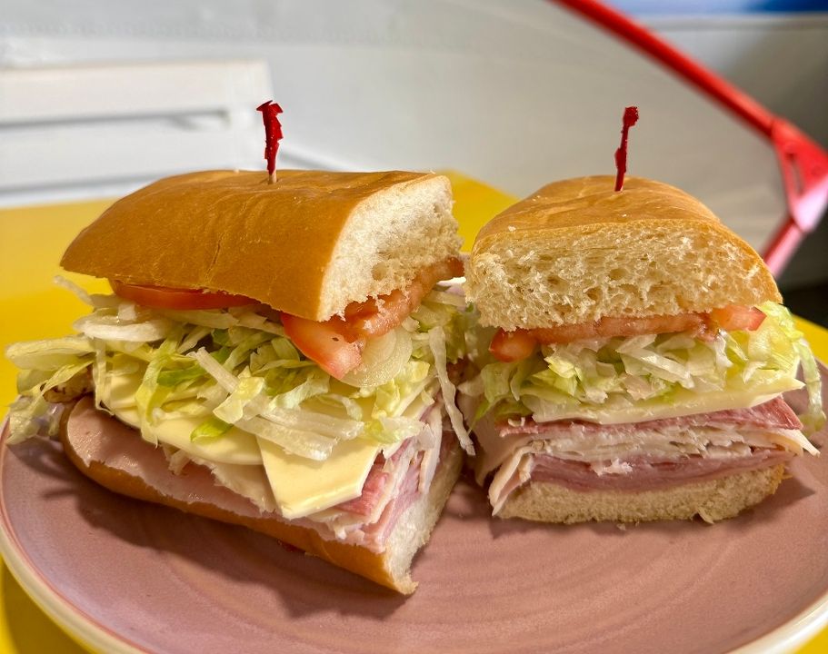 Lake Life Deli & Dogs | Toast