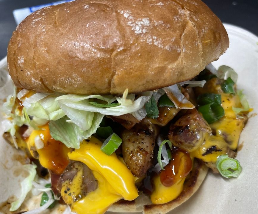 606 Wa Na Pa Street in Cascade Locks - Breakfast sausage