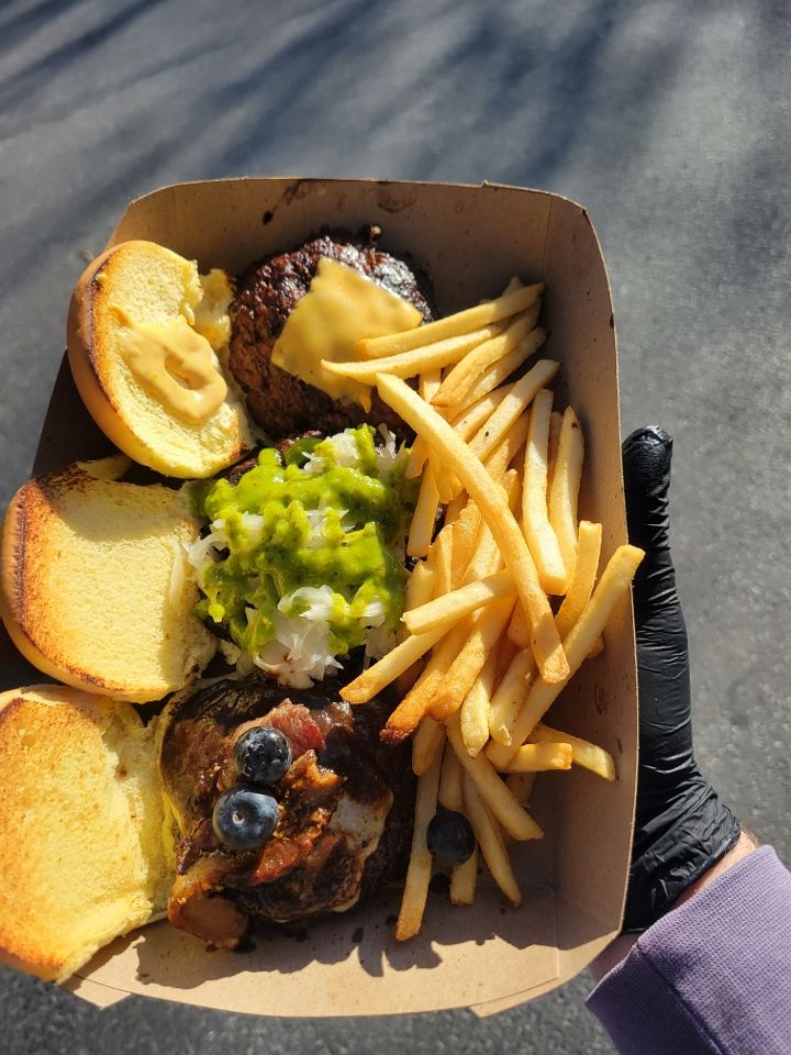 DM Sliders (Bertha) | Toast