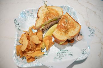 644 Coleman Blvd - Hashbrown Casserole - S