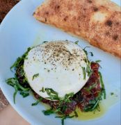 Downtown Via Farina - Sorellastra