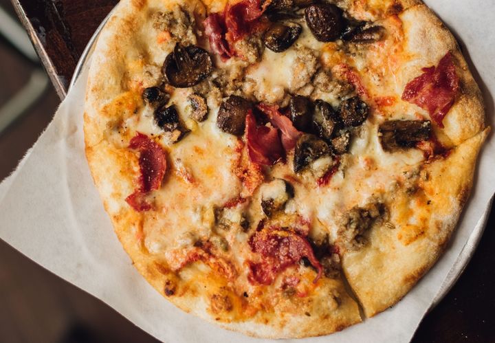 Hearth Pizza Tavern - 12" Simply Red