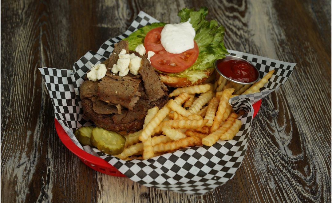 Flameburger Little Canada - Red Velvet Cake