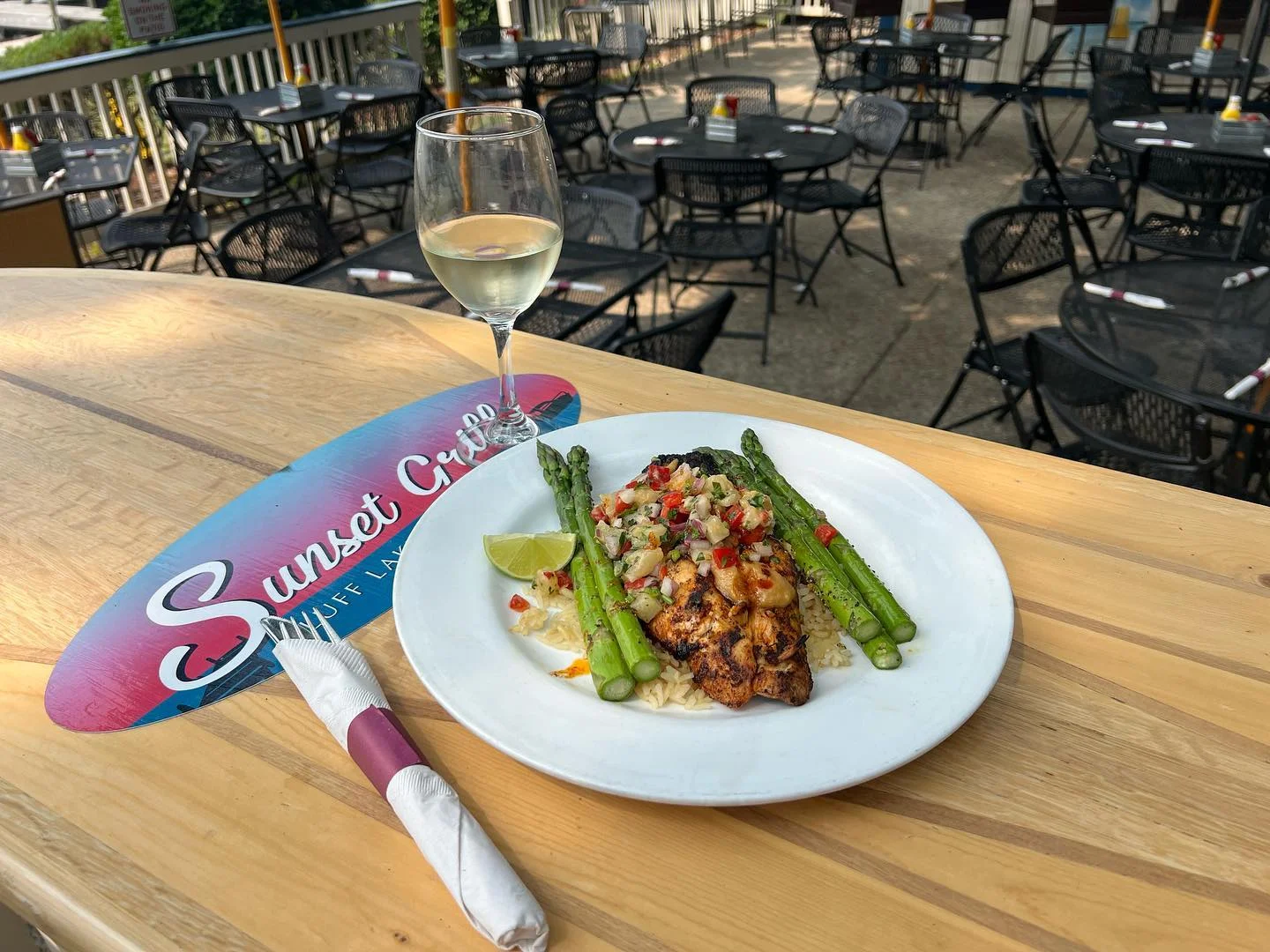 Sunset Grill on Bluff lake