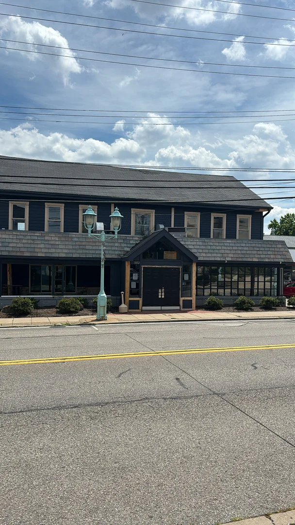 Perrytown Tap House - Perrytown Tap House