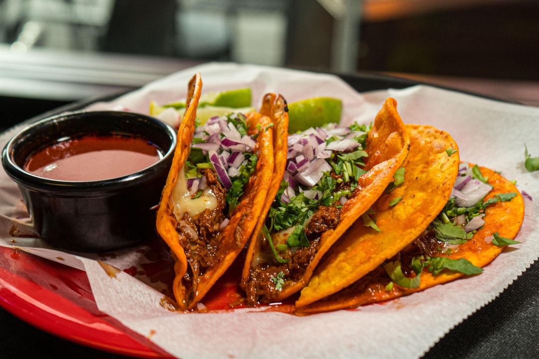 Super Taco Franklin Blvd - 2 Tamales w/ Rice and Beans LTO