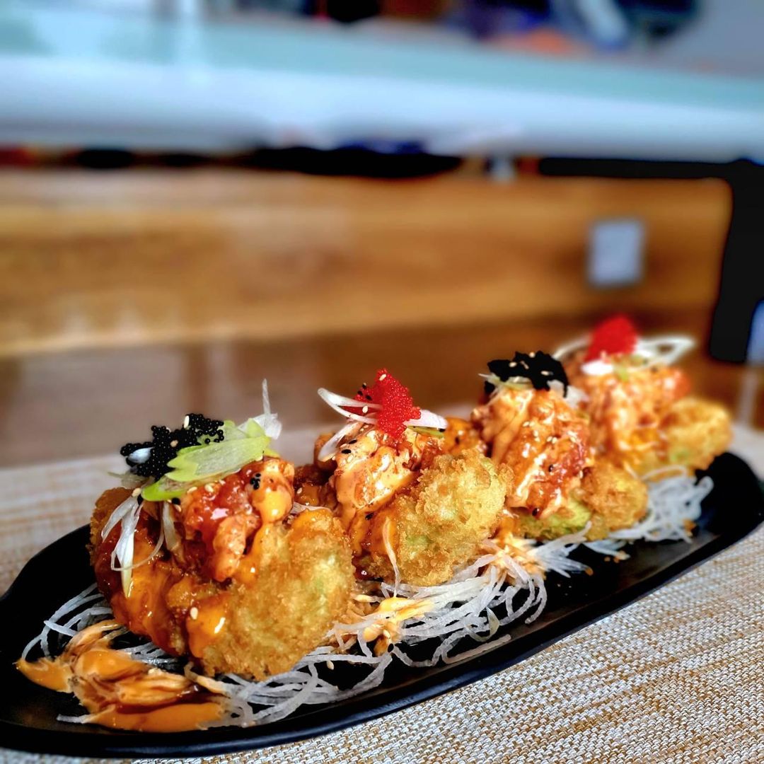 Neko Sushi & Thai 5239 North Central Avenue, Chicago IL 60630 - Tom Kar