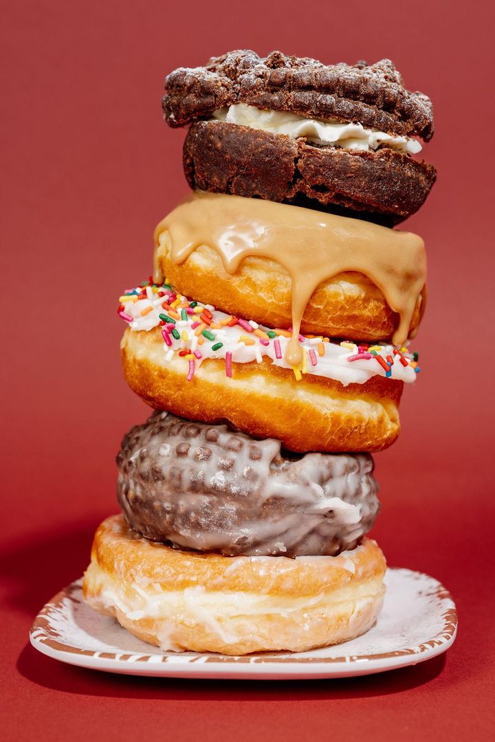 Good Company Doughnuts & Cafe Penn Quarter (Hopkins Bloomberg Building ...