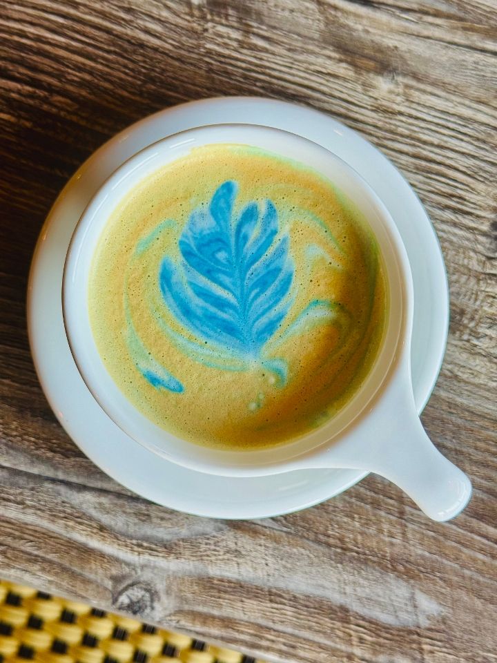 Butterfly Pea Cafe - Matcha Latte