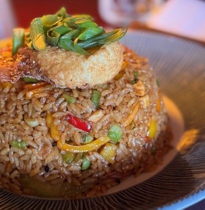 1975 Lee Rd - Five Star Red Noodles