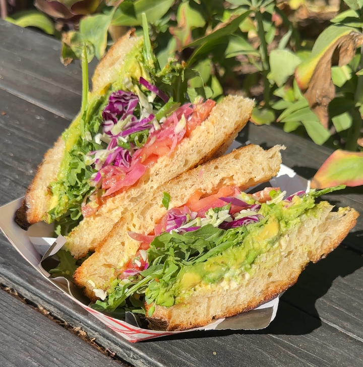 SOQUEL - Striped German Tomato Soup