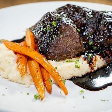 Epulo Bistro 190 Sunset Ave, Suite B - Penn Cove Mussels