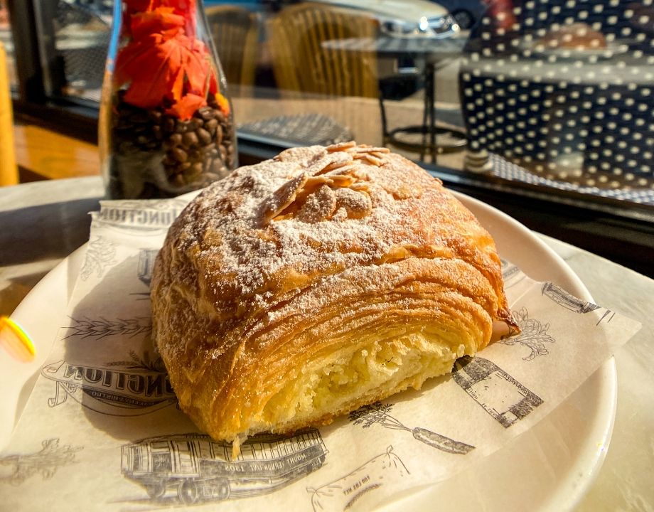 Junction Bakery & Bistro Chevy Chase 5471 Wisconsin Avenue, Suite 206b ...