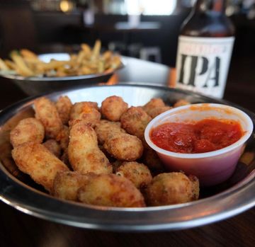 Dempsey's Burger & Pub - Lawrence, KS 623 Vermont Street - Spinach ...