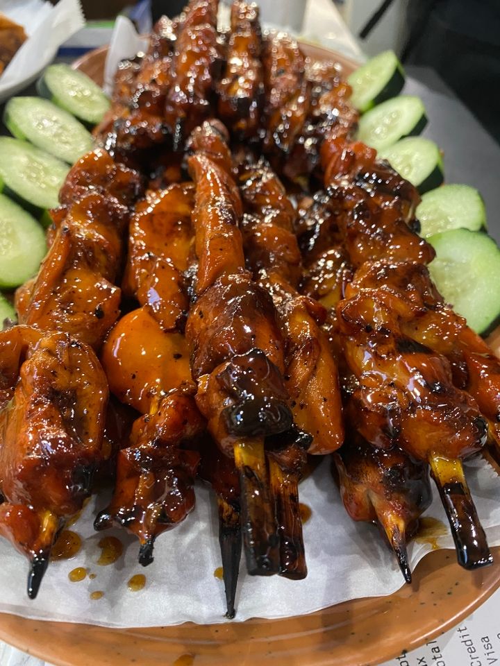 4551 N Pulaski Road - Pancit Bihon Hotbar