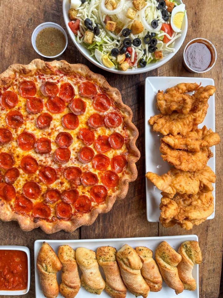 Zeppe's of Concord/Painesville - Build-Your-Own Pizza