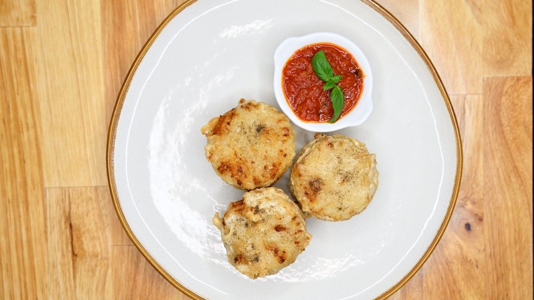 1100 hammond drive - Chicken Ravioli Crema Parmigiano