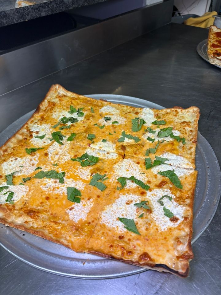 Famiglia Pizzeria Modern Italian Kitchen | Toast