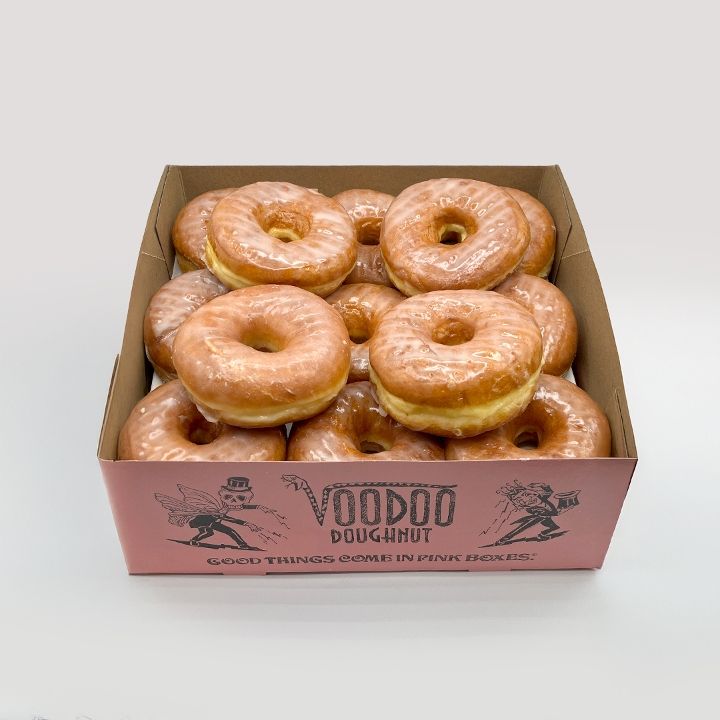 Voodoo Doughnut 18 - Fulton Market - Vegan Rock 'n' Roll