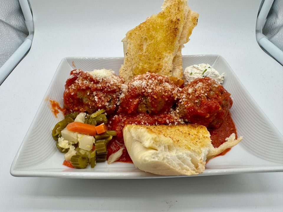 CRESTWOOD, IL - TOASTED RAVIOLI