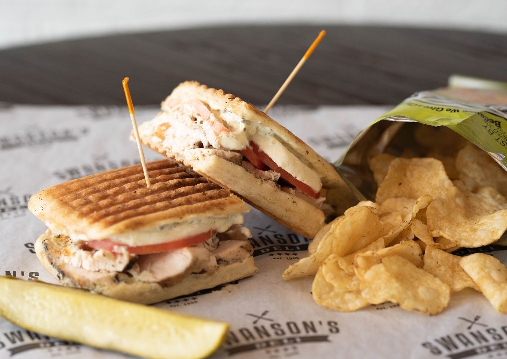 Swanson's Deli - Beverly - Chicken Noodle Medium