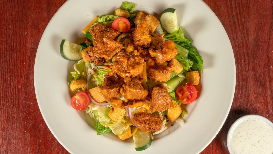 Baumhower's Victory Grille Mobile - Gooey Chicken & Chips