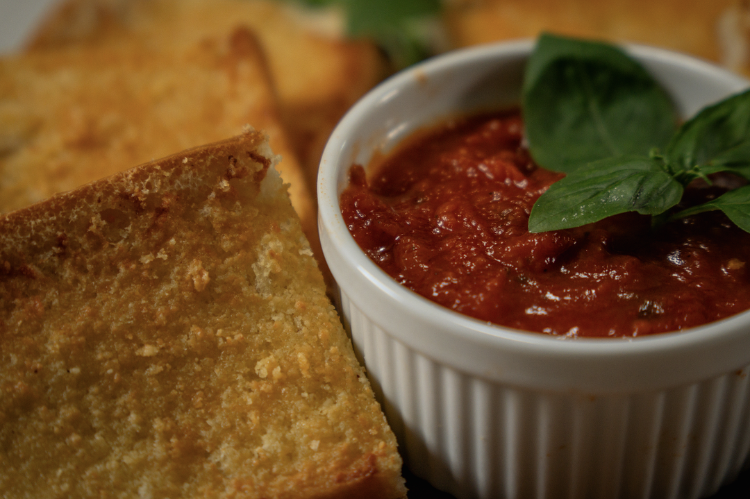6480 E Riverside Blvd - Pizza Bread