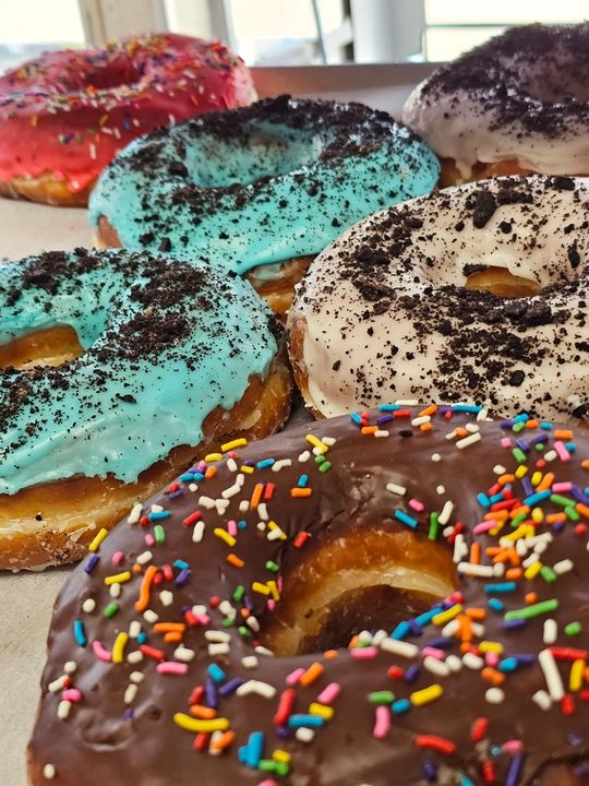 Rolling Pin Donuts - Ventura | Toast