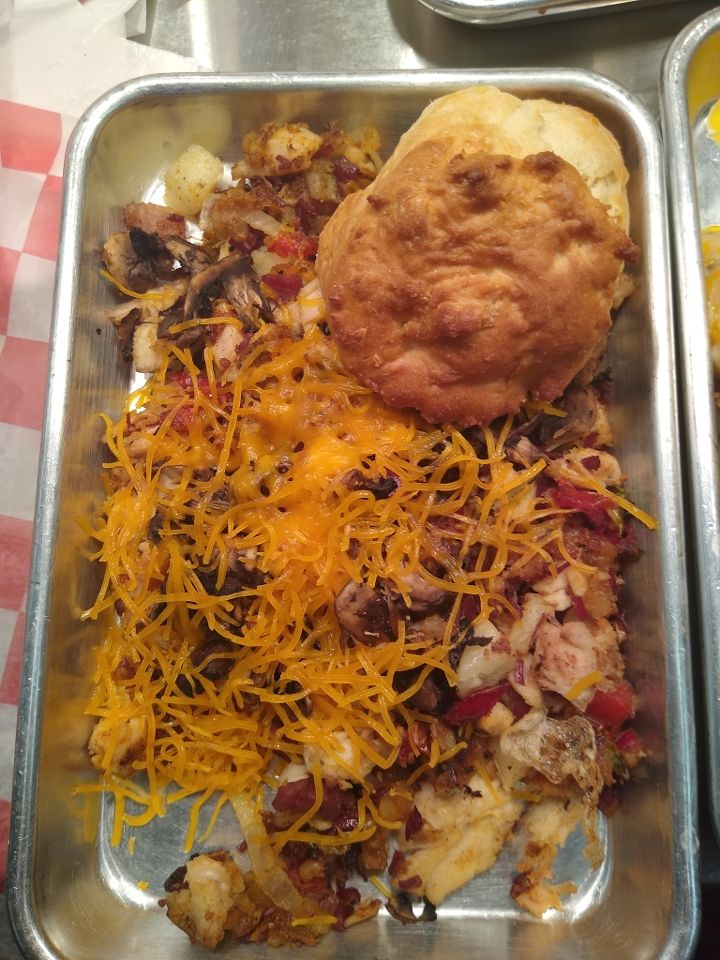 Sundae Drive Cafe - Milk Choc Pretzels