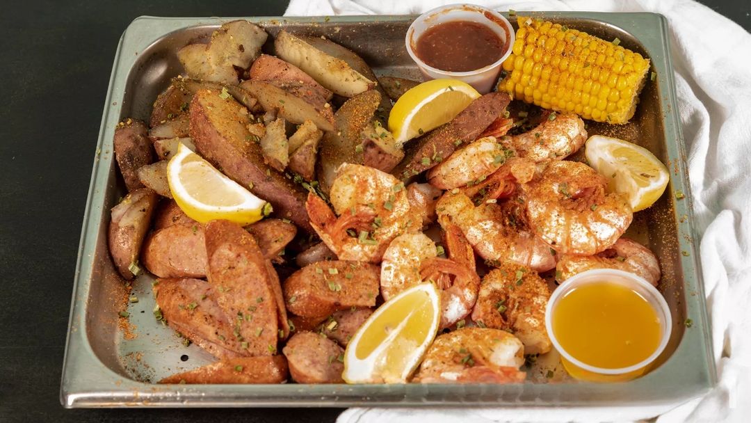 Local Steamer - Dave’s Jumbo Peeled Shrimp Platter