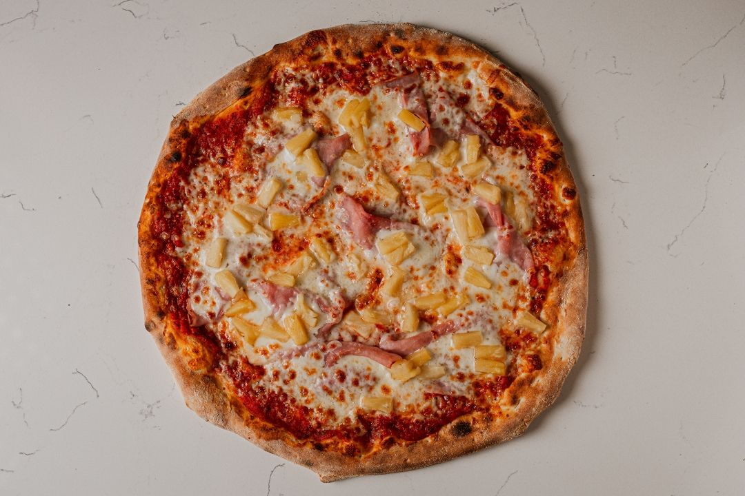 Joliet Rd - BLAZING BUFFALO CHICKEN PIZZA