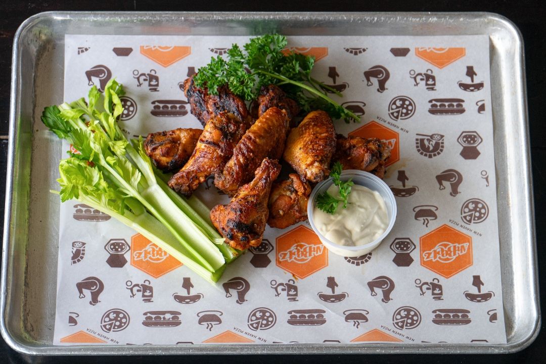 10 Wings | Ah-Beetz New Haven Pizza