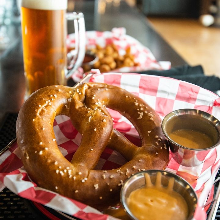 Toppling Goliath Brewing Company - Jasper 32oz Crowler