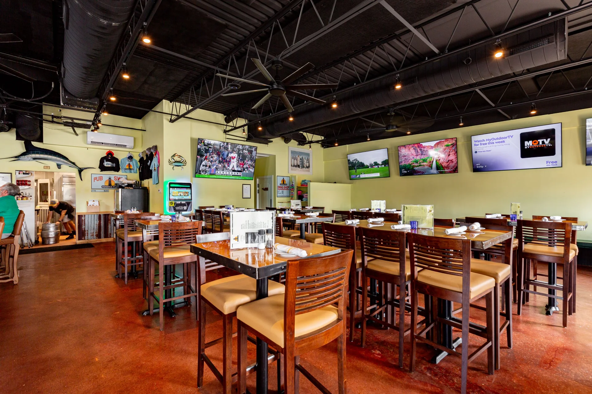 Fenwick Island’s Local Hangout & Family Pub