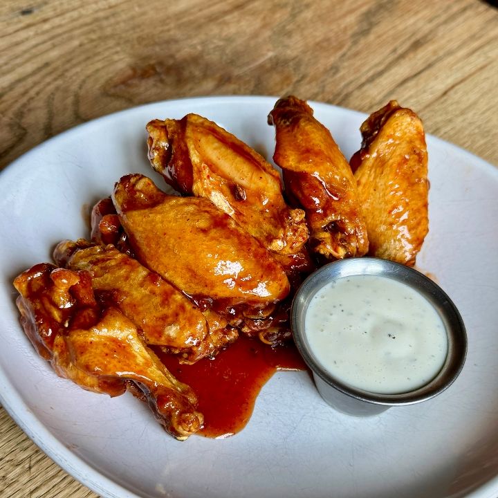 Little Pub Westport | Toast