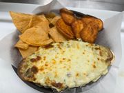 3018 N Hickory Dr - Rueben