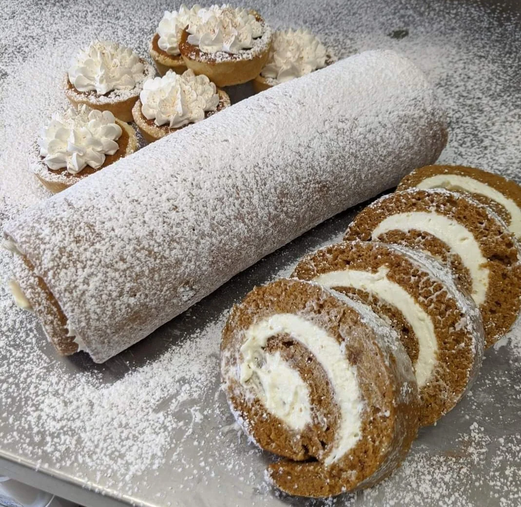 Carnation Cafe & Lounge