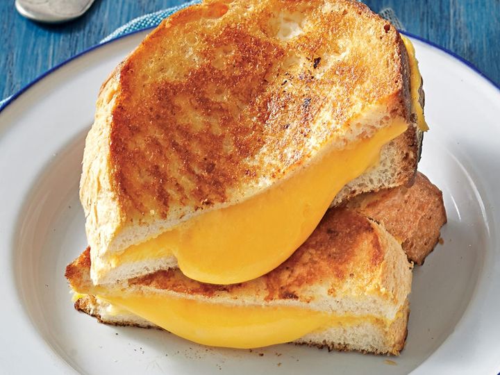 Periwinkles Food Shoppe - Chowder & Half Sandwich (Thurs/Fri/Sat)