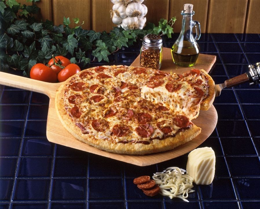 Drive thru pizza pick up - 12" Thin Cheese Gf