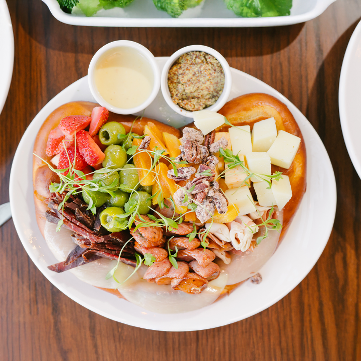 Hearsay Gastro Lounge on the Waterway - Kid's Redfish Tacos (2)