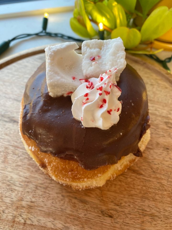 Lighthouse Local - Whoopie Pie, Chocolate, Large