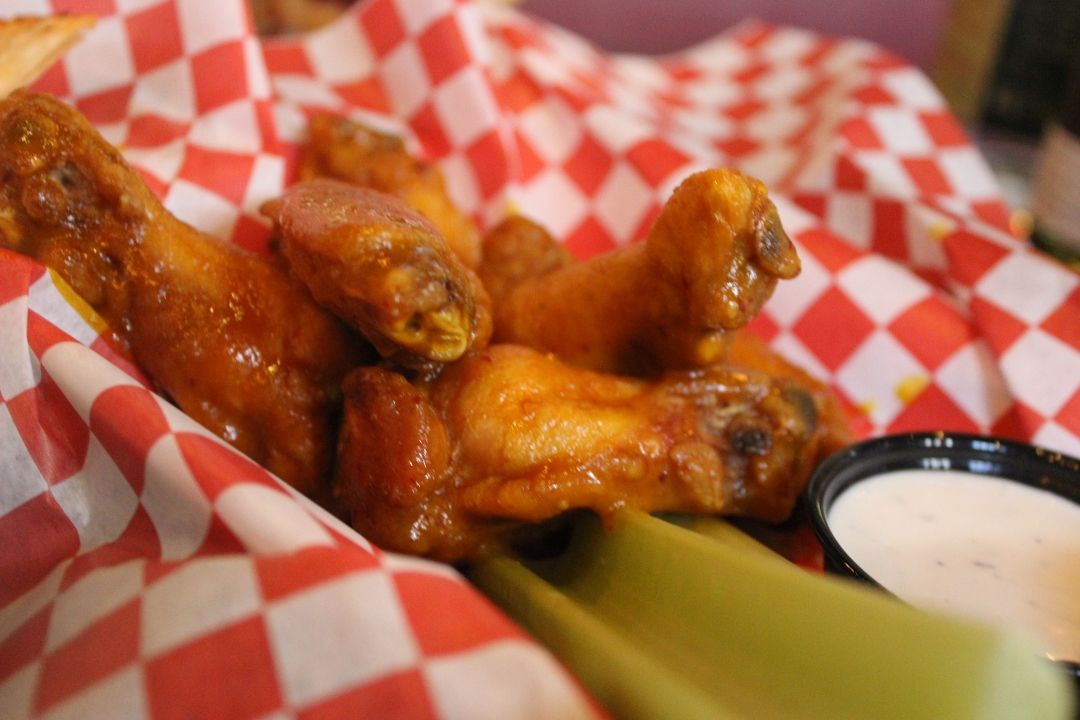 The Greyhound Bar & Grill - HLP 5570 N Figueroa St - El Segundo Citra ...