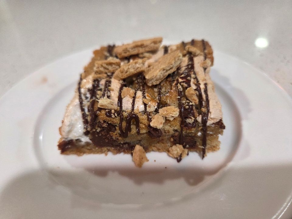 St. Hedwig, TX - Cinnamon Bun