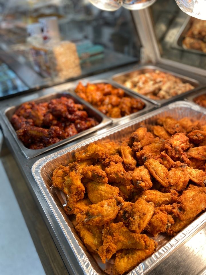 ShowCase Meats - Boneless Chicken Tenders (3 ct)