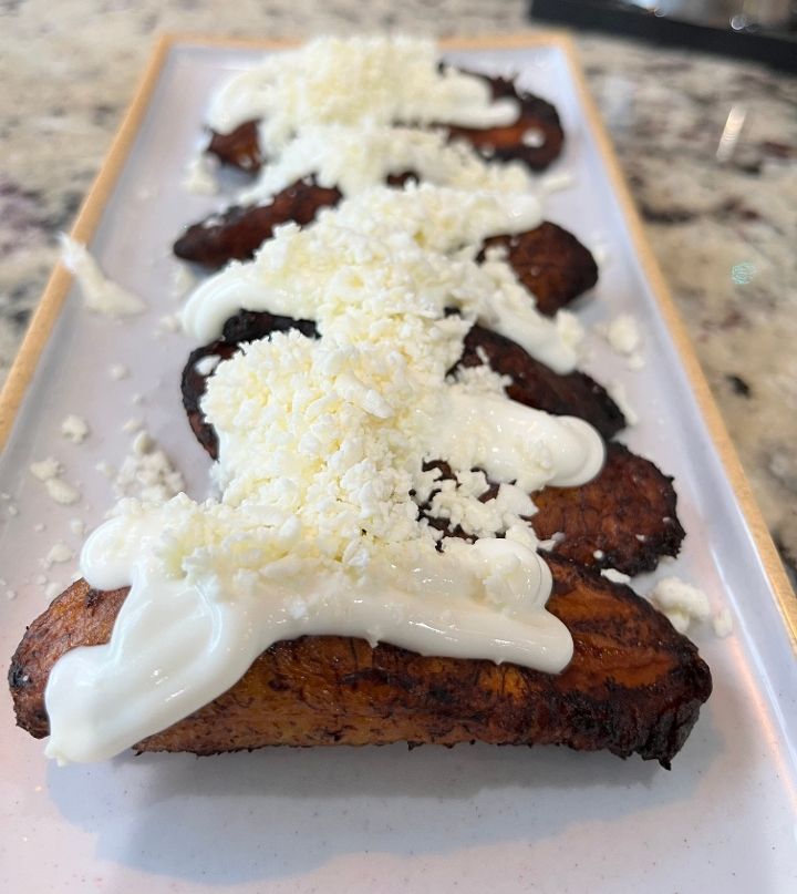 Frida's Taqueria - extra hot sauce