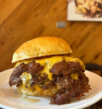 Huda PHL 32 S. 18th St | Toast