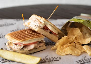 Swanson's Deli - Beverly - Chicken Noodle Medium