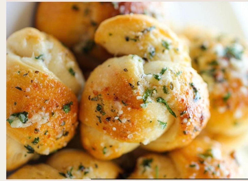 Salerno Pizza - SM VEGGIE STROMBOLI