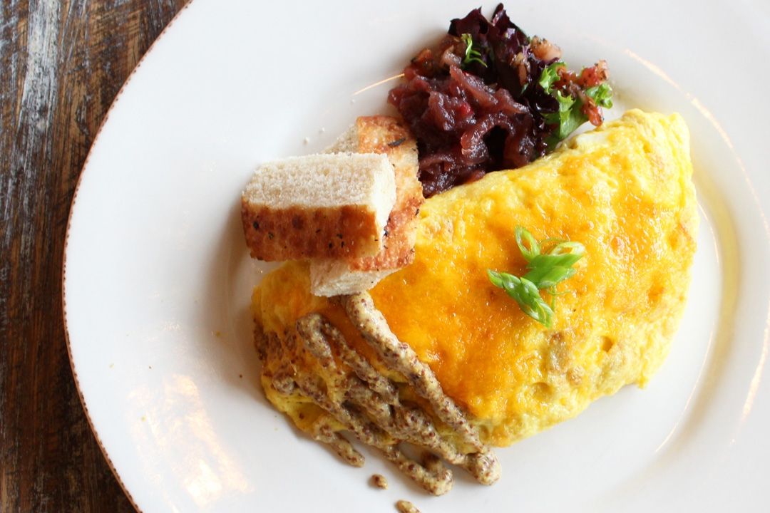 Red Dog Diner | Toast